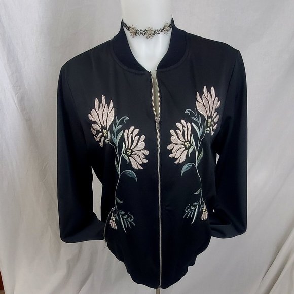Honey Punch | Jackets & Coats | Honey Punch Floral Embroidered Jacket M ...